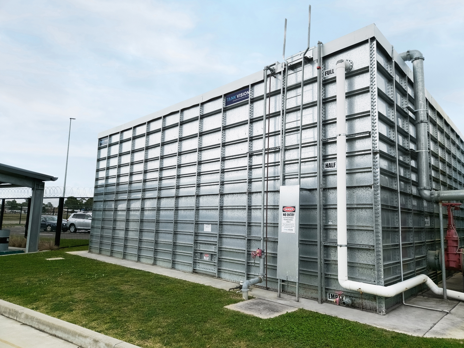 How to Choose the Right Water Tank Solution for Multi-Unit Residential ...